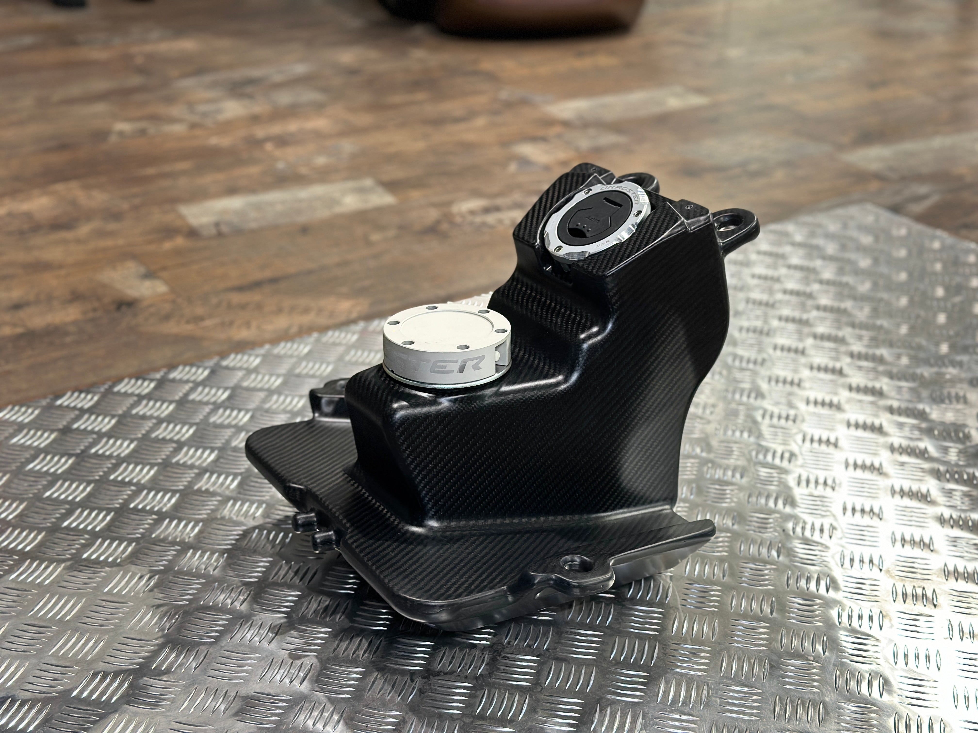 Italjet Dragster Carbon Fibre Fuel Tank – Italjet Motorcycles